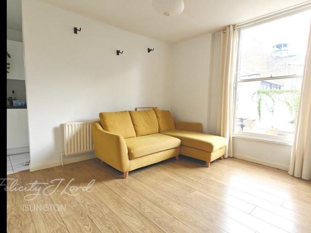Apartment at Caledonian Road, Greater London