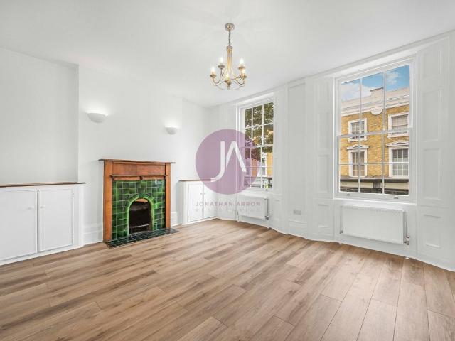 Apartment at Caledonian Road, Greater London