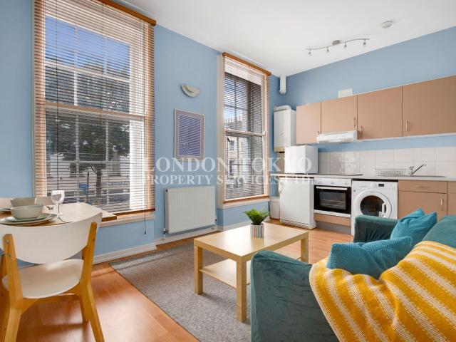 Apartment at Caledonian Road, Greater London