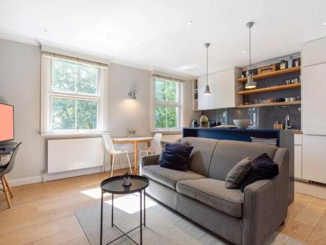 Apartment at Caledonian Road, Greater London