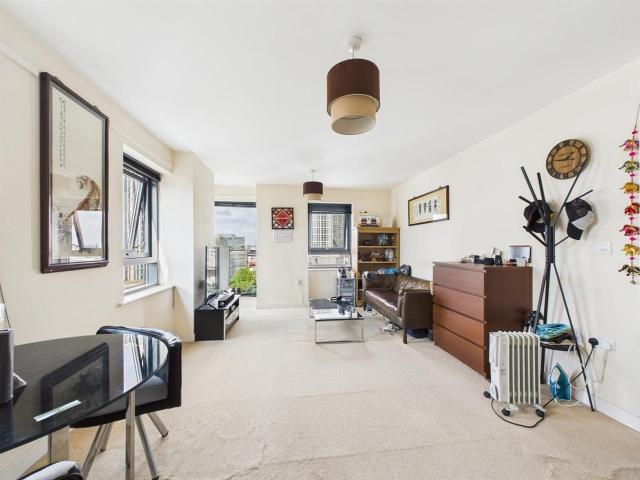 Apartment at Cam Road, Greater London