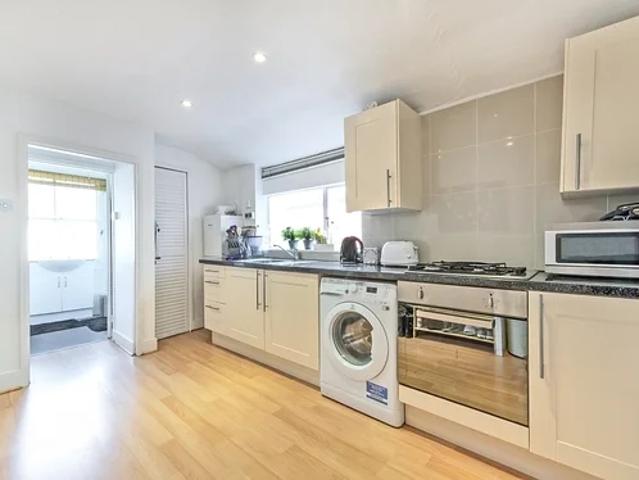 Apartment at Camborne Road, Greater London