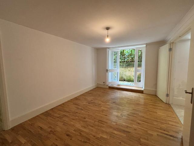 Apartment at Camberwell Grove, Greater London