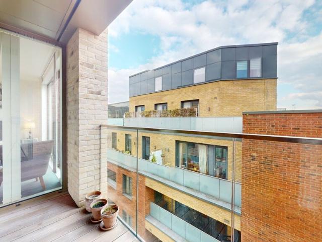 Apartment at Camberwell Passage, Greater London