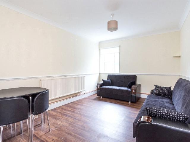 Apartment at Cambridge Heath Road, Greater London