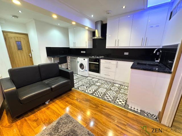 Apartment at Cambridge Heath Road, Greater London
