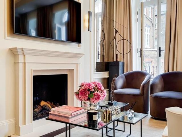 Apartment at Cambridge Place, Greater London