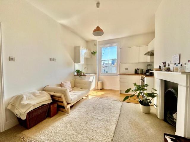 Apartment at Cambridge Road, Hove