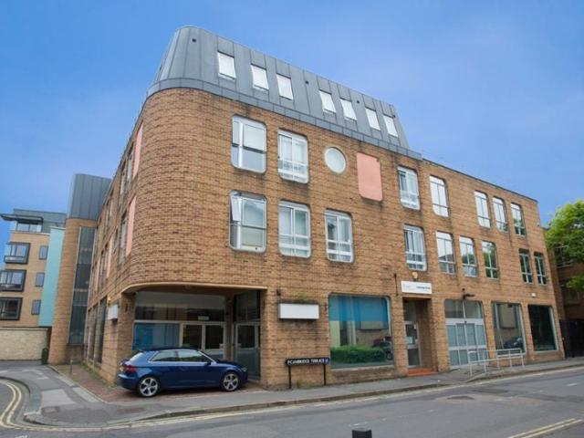 Apartment at Cambridge Terrace, Oxford