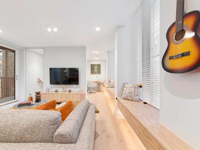 Apartment at Camden High Street, Greater London