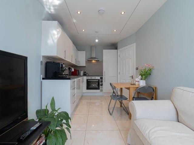 Apartment at Camden High Street, Greater London