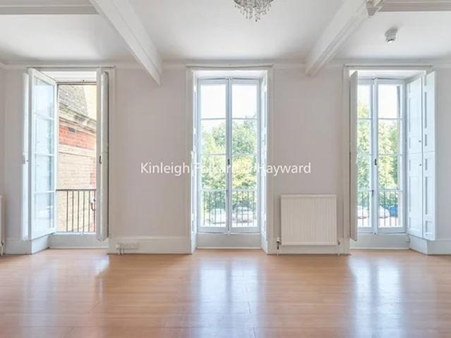 Apartment at Camden Park Road, Greater London