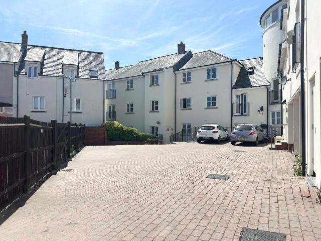 Apartment at Camelot Close, Chelmsford