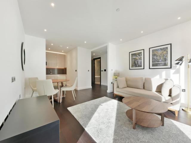 Apartment at Camlet Way, Greater London