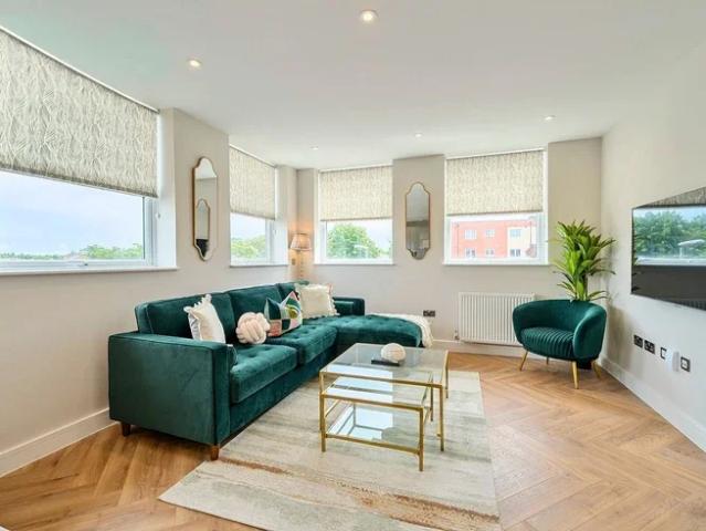Apartment at Camp Road, Rushmoor