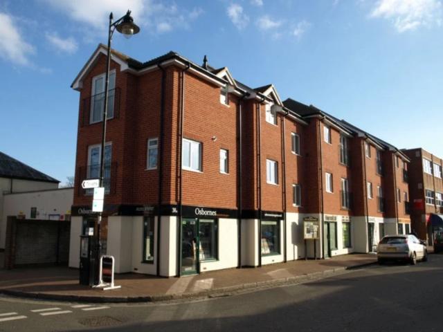 Apartment at Camp Road, Rushmoor