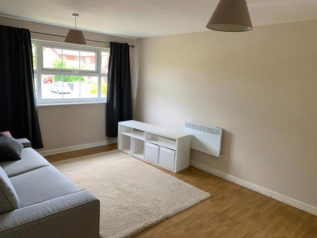 Apartment at Campania Grove, Luton