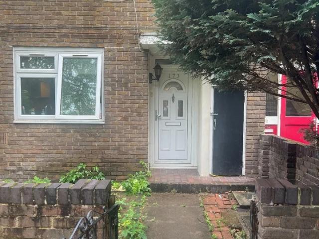 Apartment at Campbell Road, Greater London