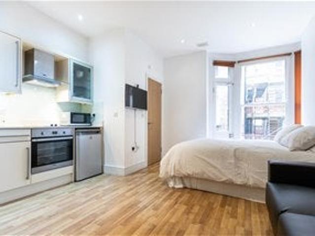 Apartment at Campden Hill Road, Greater London