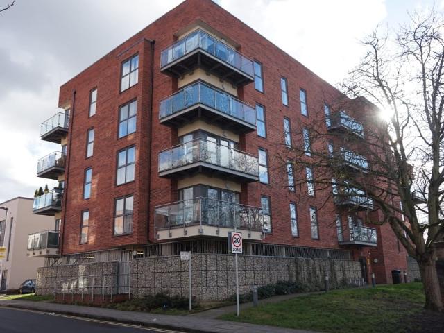 Apartment at Campus Avenue, Greater London