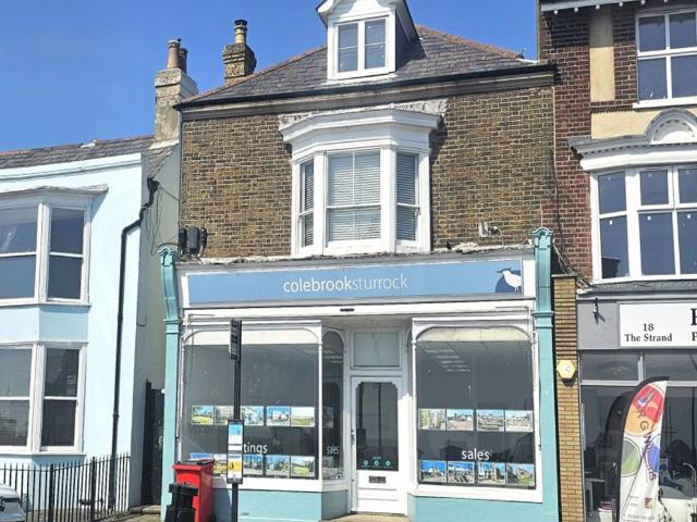 Apartment at Canada Road, Dover