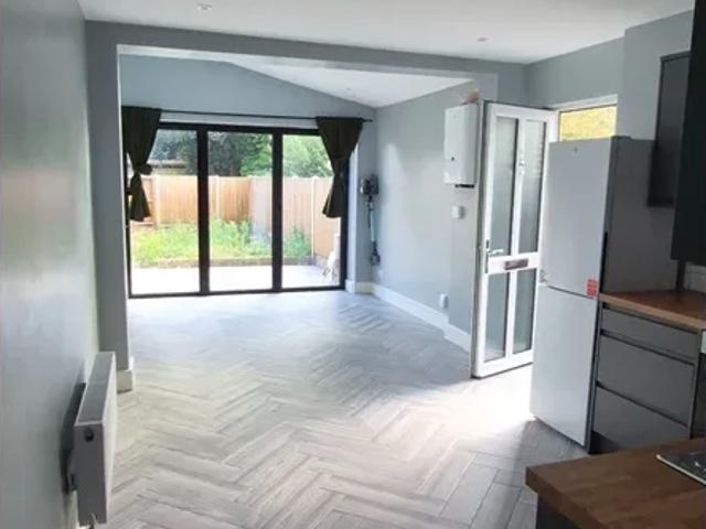 Apartment at Canadian Avenue, Greater London