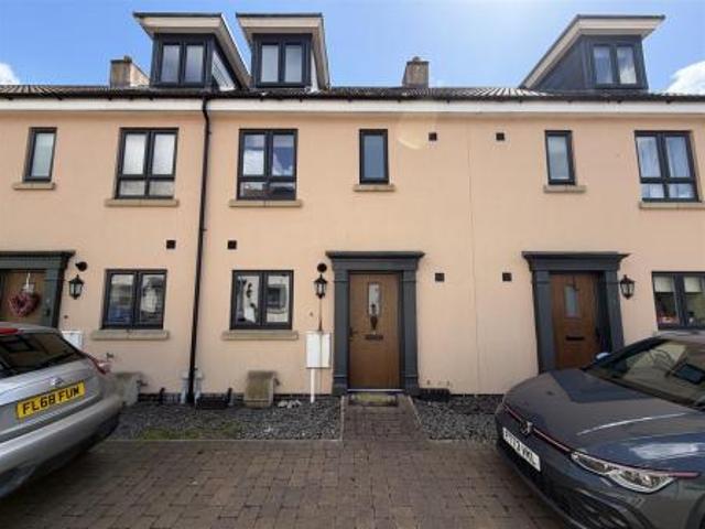 Apartment at Canal Court, West Lindsey
