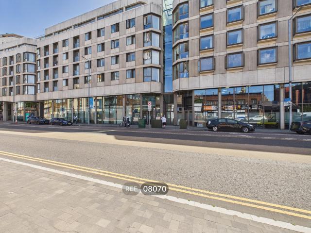 Apartment at Canal Street, Nottingham