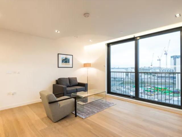 Apartment at Canal Reach, Greater London