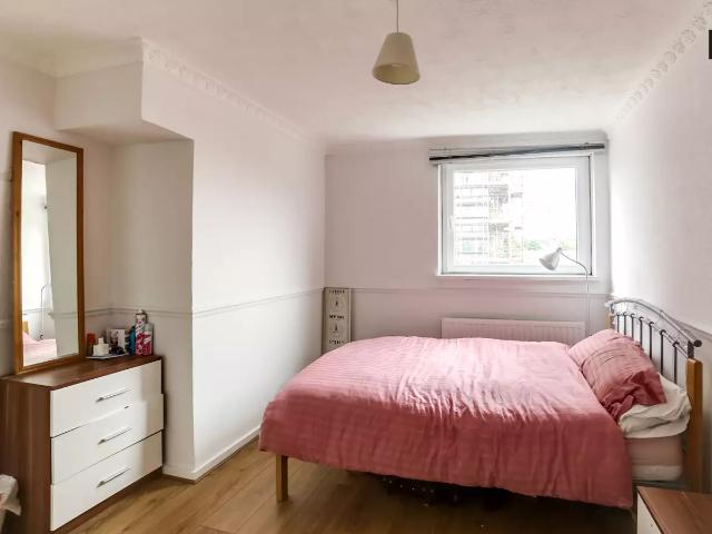 Apartment at Candy Street, Greater London