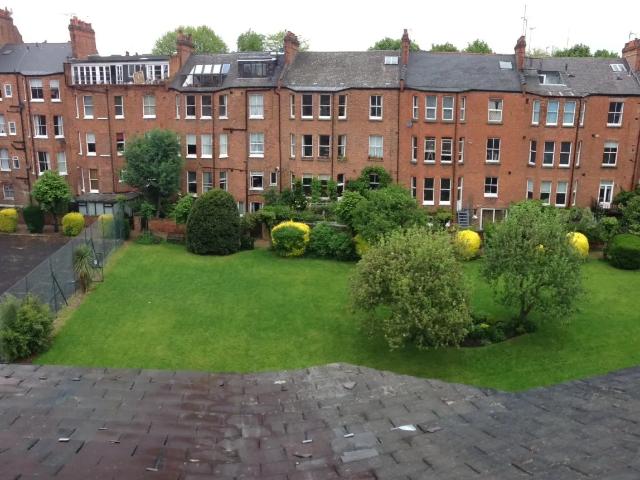 Apartment at Canfield Gardens, Greater London