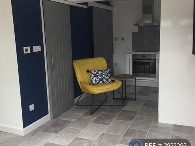 Apartment at Canonsfield, Peterborough
