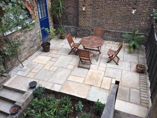 Apartment at Cannon Street Road, Greater London