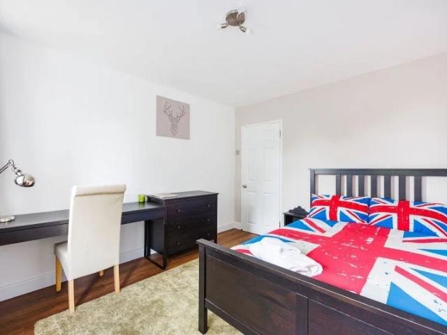 Apartment at Canton Street, Greater London