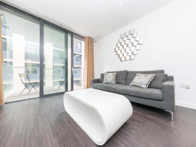 Apartment at Canter Way, Greater London