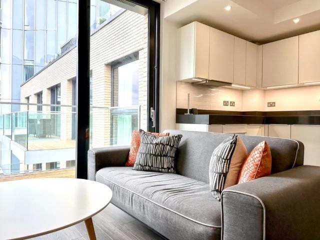 Apartment at Canter Way, Greater London