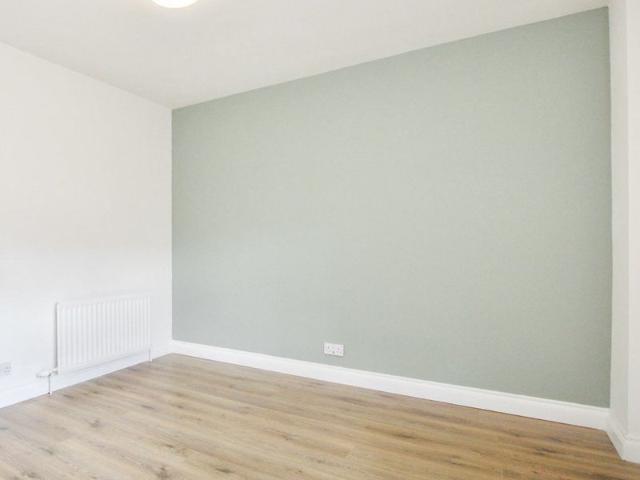 Apartment at Canterbury Crescent, Greater London