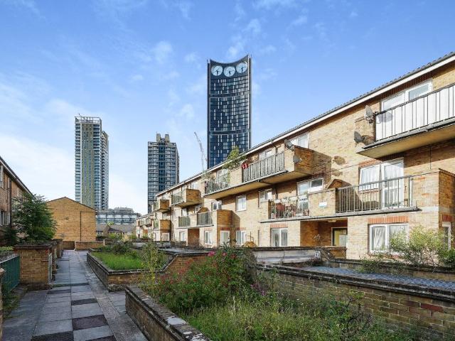 Apartment at Canterbury Place, Greater London