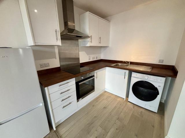 Apartment at Cape Road, Warwick