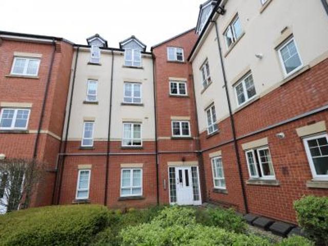 Apartment at Cape Road, Warwick