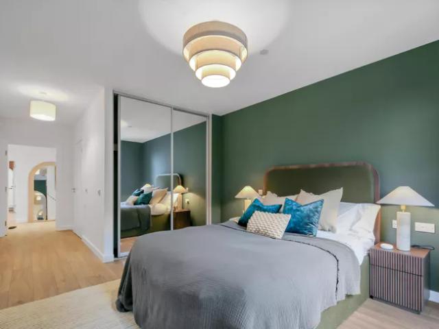 Apartment at Capital Interchange Way, Greater London