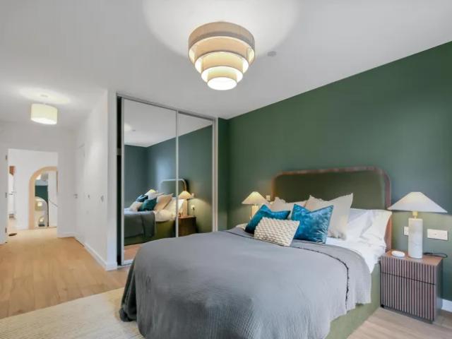 Apartment at Capital Interchange Way, Greater London