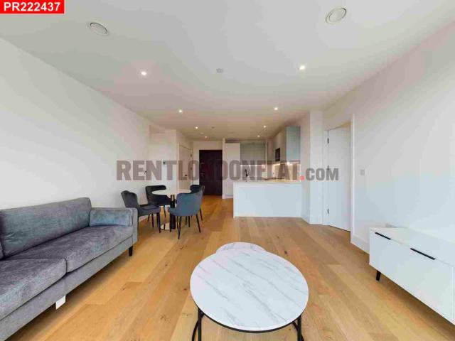 Apartment at Capital Interchange Way, Greater London