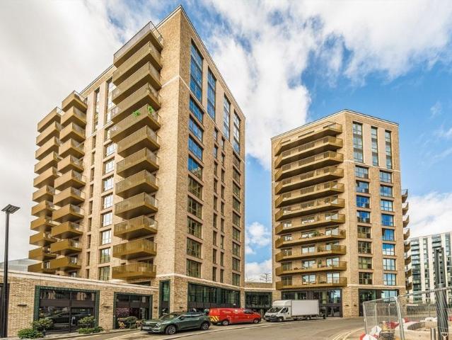 Apartment at Capital Interchange Way, Greater London