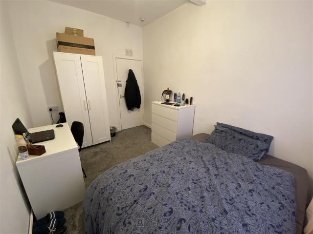 Apartment at Cardiff Road, Pontypridd