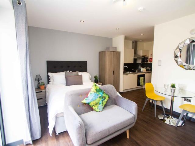 Apartment at Cardigan Lane, Leeds