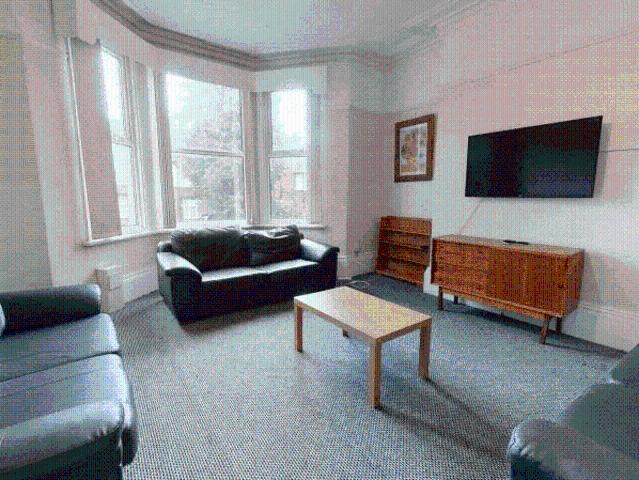 Apartment at Cardigan Road, Leeds