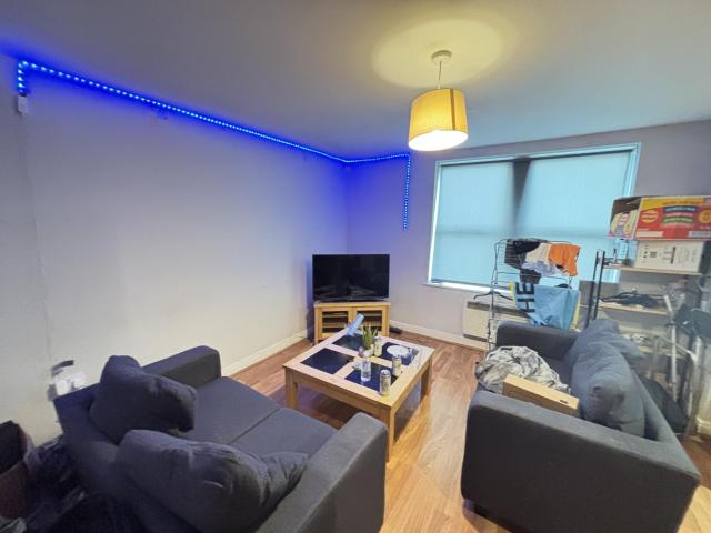 Apartment at Cardigan Road, Leeds