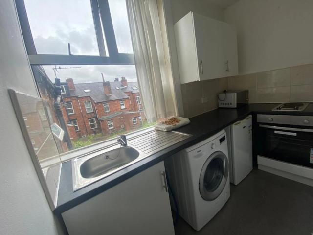 Apartment at Cardigan Road, Leeds