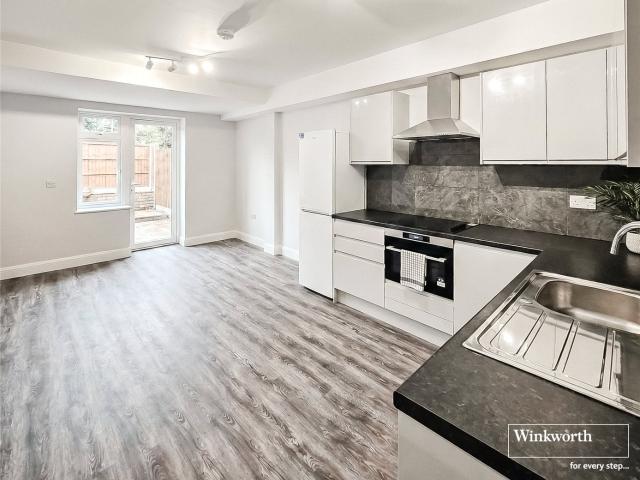 Apartment at Carlton Avenue, Greater London